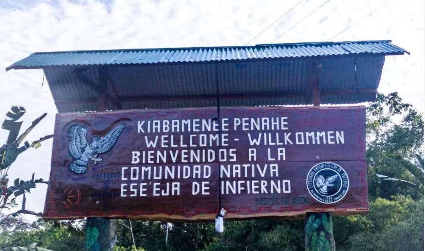 Un pueblo llamado Satanás – Fronteras